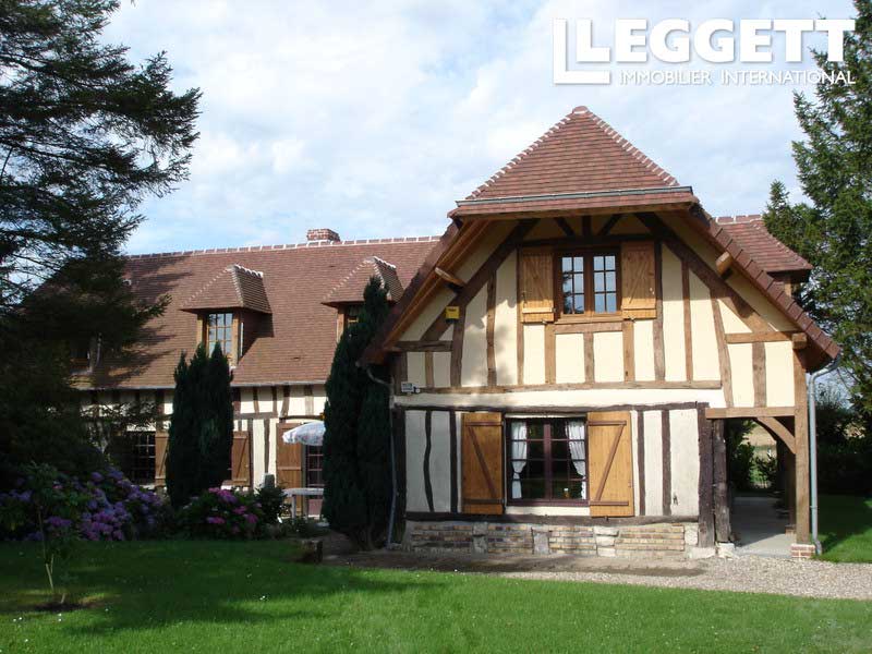 Beautiful Norman half-timbered house in a particularly quiet ...