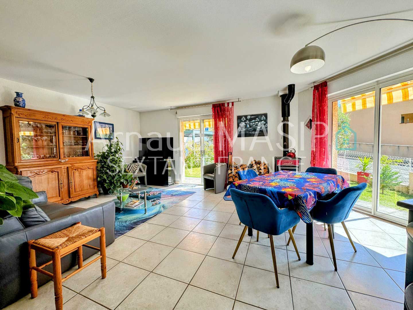 DETACHED 3-BED VILLA, DOUBLE GARAGE, TERRACE, SPACE FOR MOTOR HOME ...