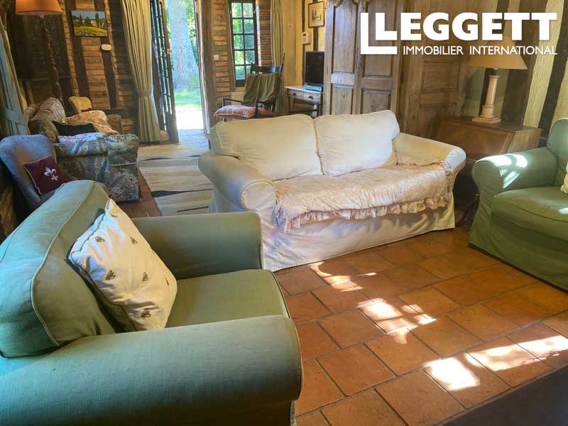 Beautiful Norman half-timbered house in a particularly quiet ...