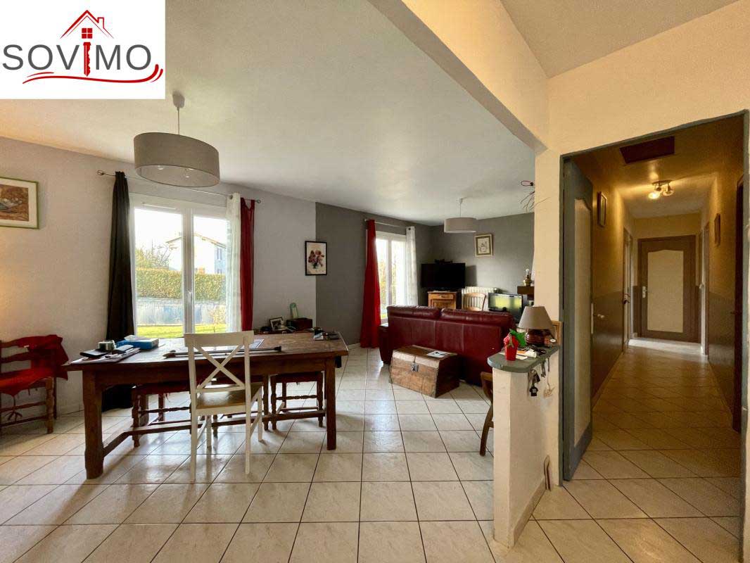 CONFOLENS TOWN CENTRE, IDEAL LOCATION, CHARMING, BRIGHT 3-BE, Charente ...