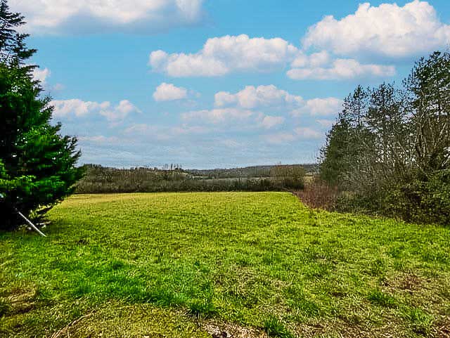A very desirable location for this large property in private secluded ...